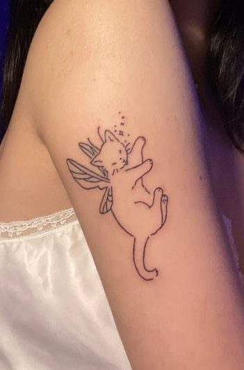 17 Traditional Cat Tattoo Ideas: Embrace the Timeless Charm