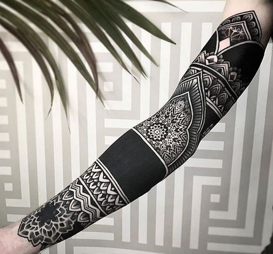 Embrace the Timeless: 20 Traditional Blackwork Tattoo Designs