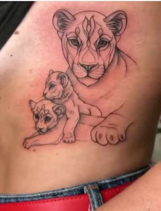 Expressive and Bold: 18 Lion Tattoo on Ribs - Welcome to Fashion ...