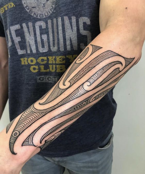 Embrace the Timeless: 20 Traditional Blackwork Tattoo Designs