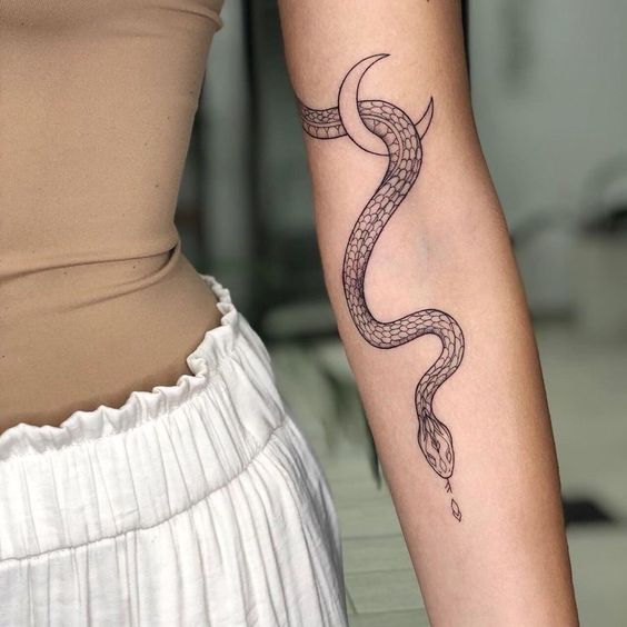 17 Awe-Inspiring Viper Snake Tattoo Concepts: A Comprehensive Collection