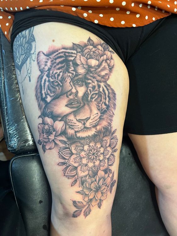 29 Fierce and Feminine: Women's Tiger Tattoo Ideas for Empowerment
