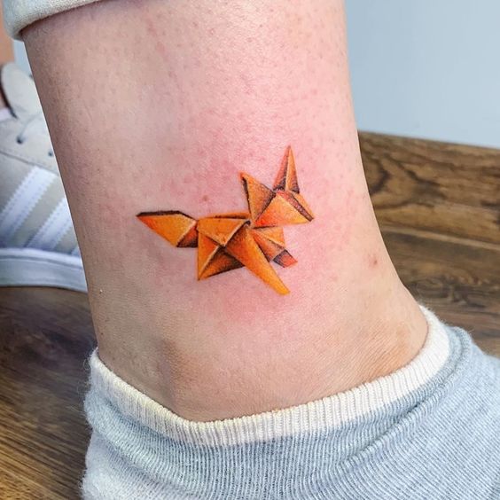 28 Divergent Tattoo Ideas: Embrace Your Uniqueness with Creative and ...