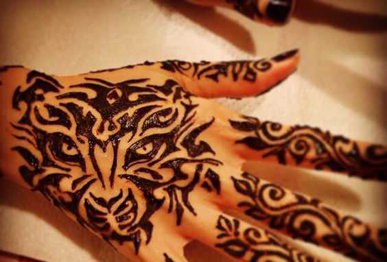 25 Tiger Tattoo on Hand Ideas - Welcome to Fashion Maverick! Discover ...