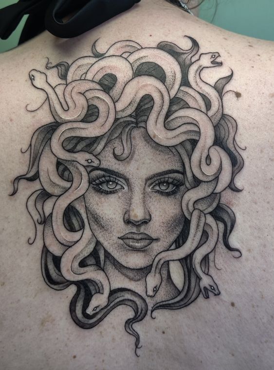 19 Snake Tattoos on Back Ideas for a Striking Look - Welcome to Fashion ...