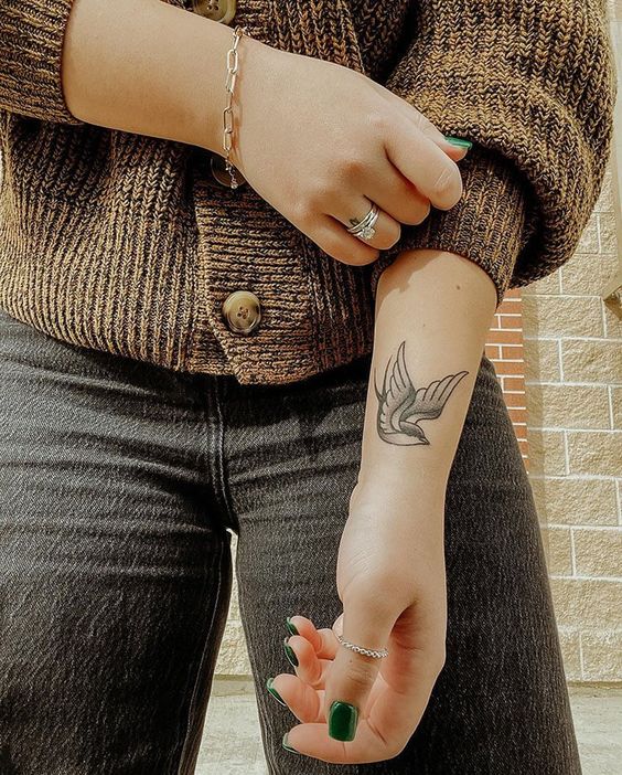 17 Stunning Biblical Tattoo Ideas for Women: Embrace Faith with ...