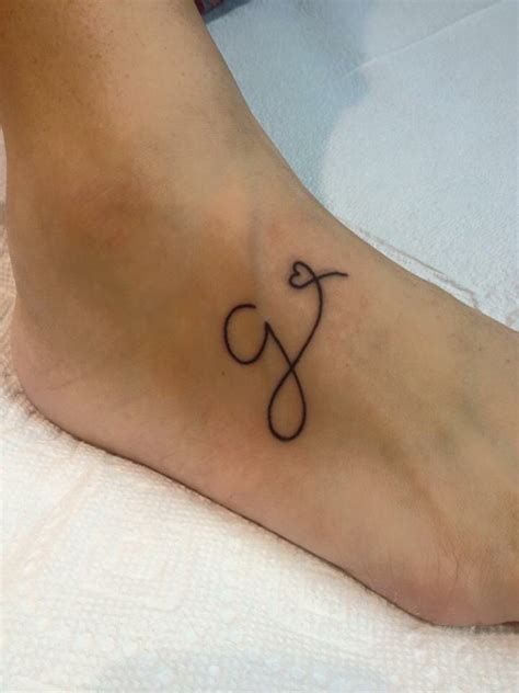 Discover 17 Exquisite 'G' Tattoo Designs for Individual Expression in ...