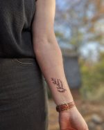 17 Stunning Biblical Tattoo Ideas for Women: Embrace Faith with ...