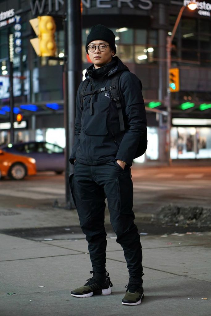 Explore 20 Techwear Styles for 2024: Futuristic & Functional Men's ...