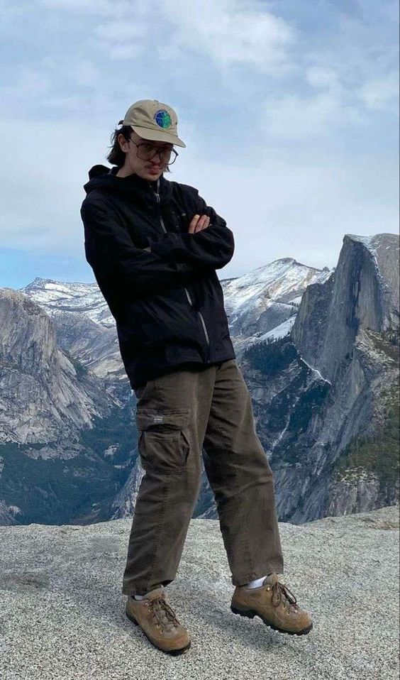 Discover the Ultimate Outdoorsy Style for Men: 20 Fresh Looks for ...