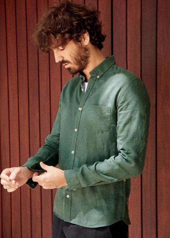 2024's Top 20 Men's Shirt Trends: Bold Patterns & Classic Styles Redefined