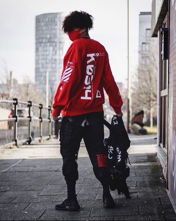 Explore 20 Techwear Styles for 2024: Futuristic & Functional Men's ...