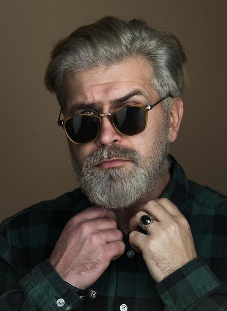 Embrace Timeless Elegance with Top 17 Beard Styles for Men Over 50 in ...