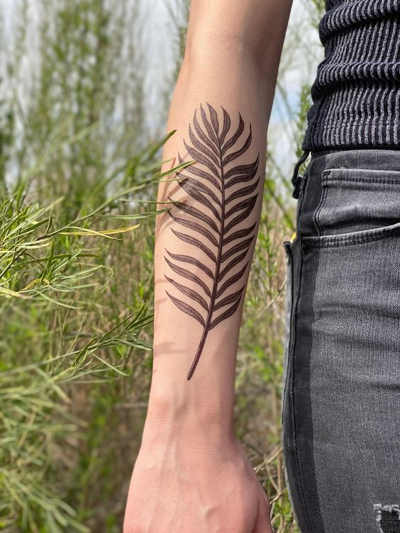 Explore 20 Lush Tropical Leaves Tattoo Ideas - Perfect for Nature ...