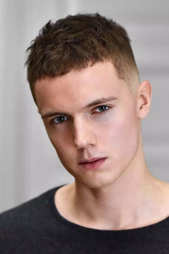 Explore 2024's Top 17 Short Hairstyles for Men: From Sleek Fades to ...