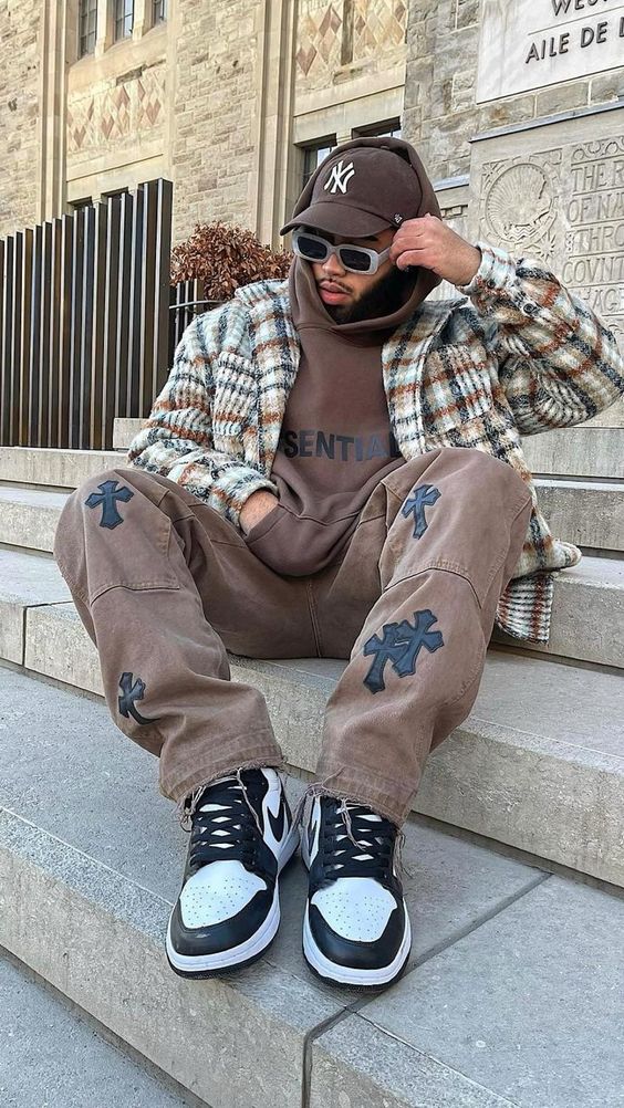 2024's Ultimate Guide: 18 Stylish Men's Sneakers and Jeans Outfits ...