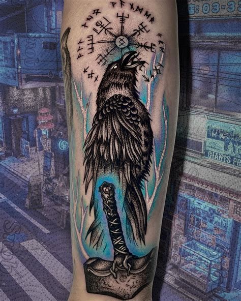 Explore 21 Striking Raven Tattoo Designs for 2024: Inspirations for Men ...
