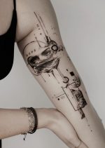 Explore 20 Striking Abstract Line Tattoo Designs for 2024 - Get ...