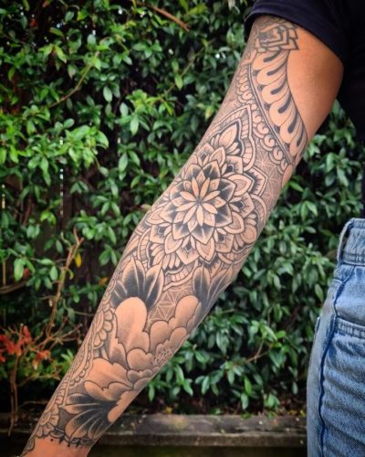 26 Ideas Mandala Tattoo: Artistic Inspiration for Ink Lovers