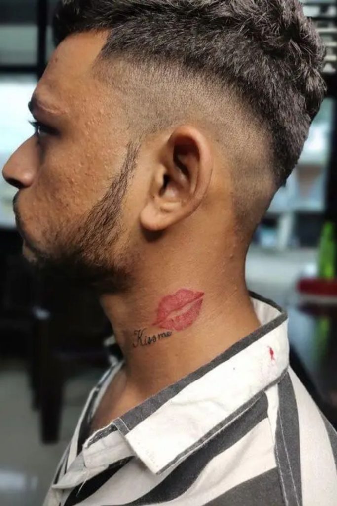 27 Ideas Neck Tattoo 2025: Unique Designs for Men and Women – Side ...