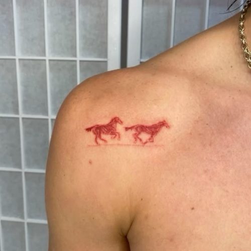 25 Minimal Tattoo Ideas 2025 for Men & Women – Unique, Simple Designs
