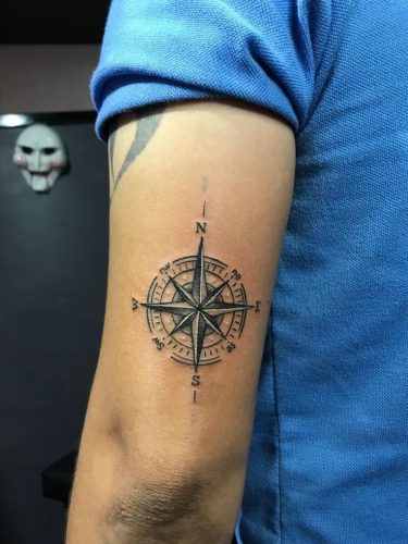 28 Compass Tattoo Ideas 2025: Designs for Men and Women, Anchor ...