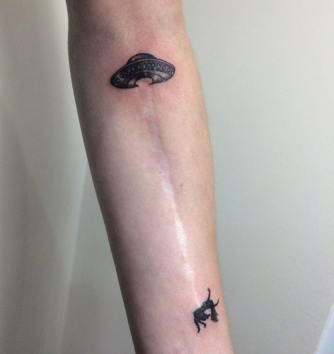 30 Scar Tattoo Ideas 2025 for Women and Men Cover Up Surgical Scars ...