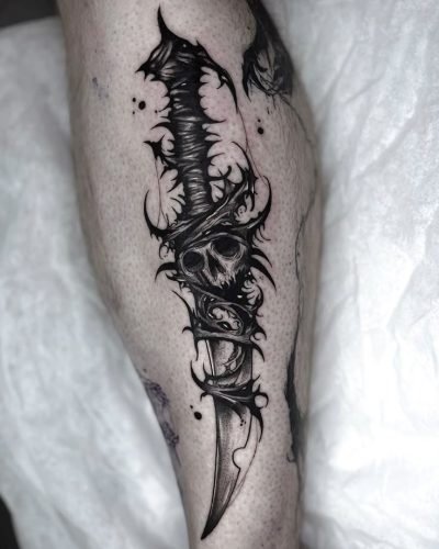 30 Dagger Tattoo Ideas 2025: Neotraditional, Fine Line, Gothic ...