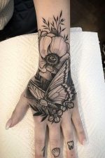 29 Stunning Butterfly Hand Tattoo Ideas – Cute, Gothic, Minimal ...