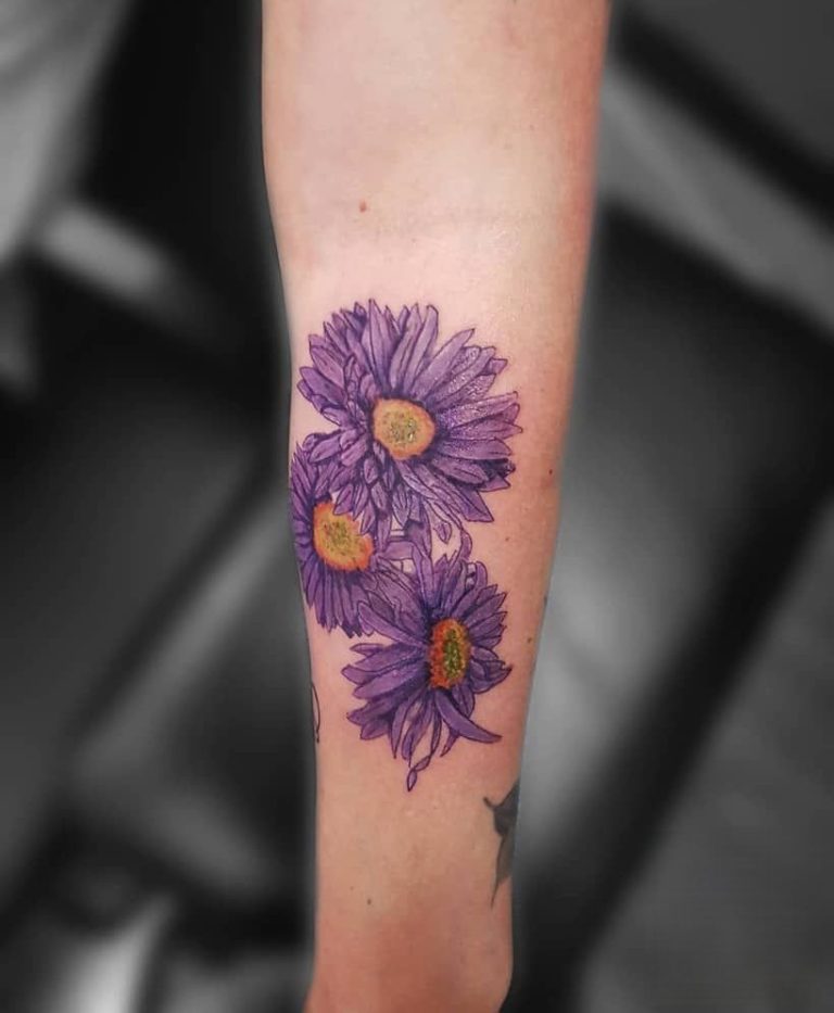 25 September Birth Flower Tattoo Ideas 2025: Aster Designs with Name ...
