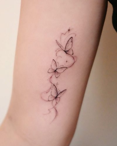 29 Stunning Butterfly Hand Tattoo Ideas – Cute, Gothic, Minimal ...