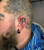 28 Ear Tattoo Ideas for Women and Men with Piercings – Inner, Behind ...