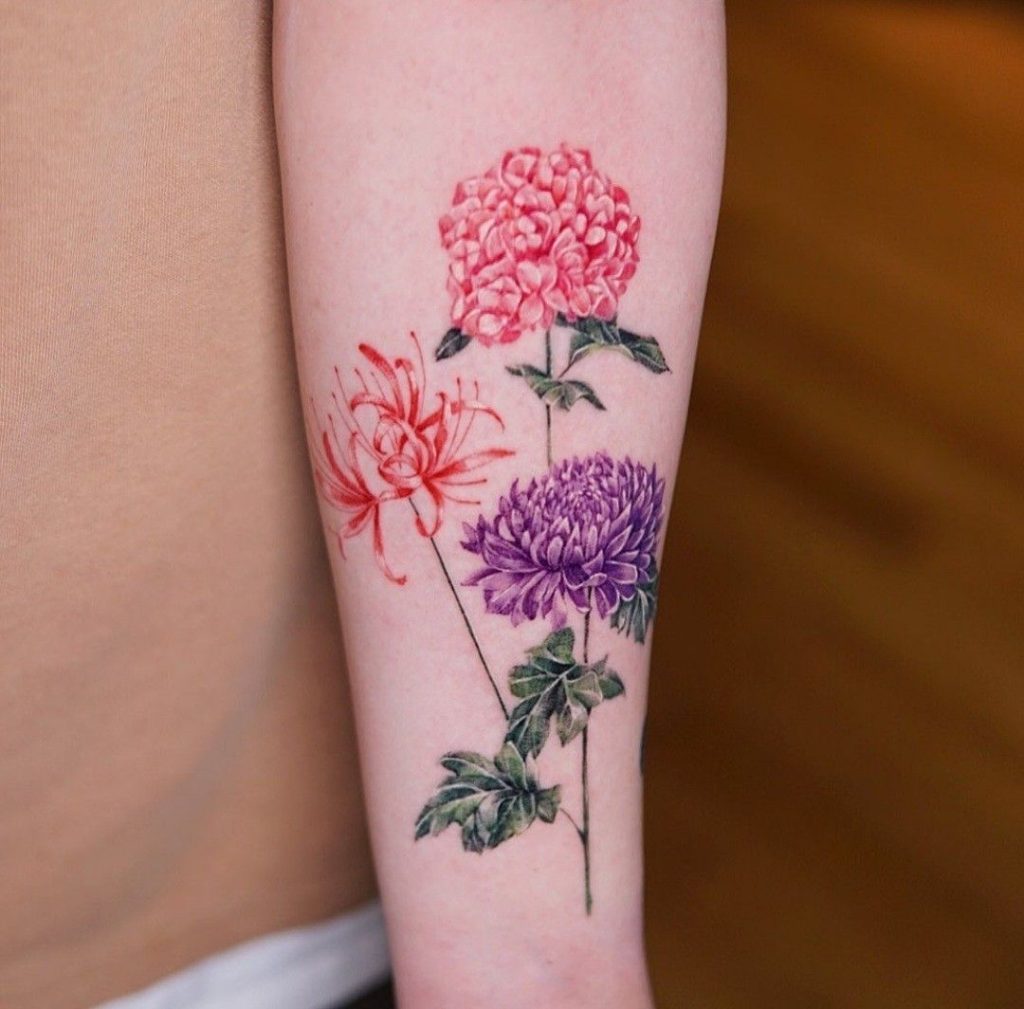 27 November Birth Flower Tattoo 2025 Ideas Featuring Chrysanthemums ...