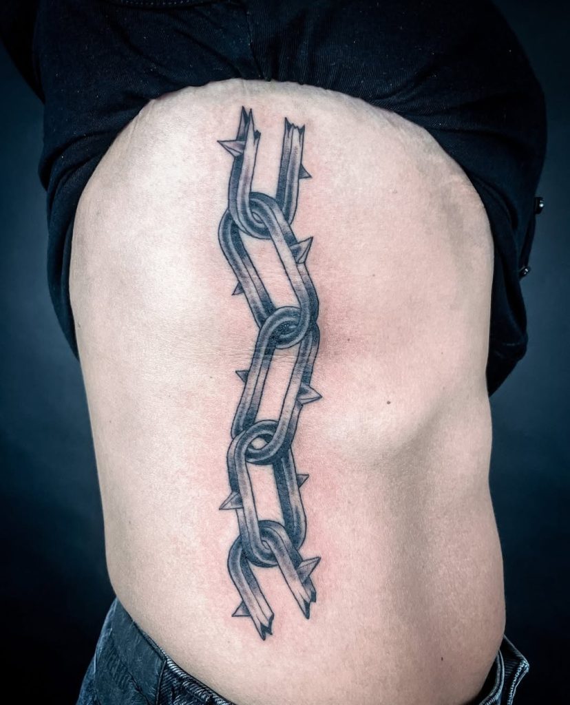 Chain Tattoo Ideas: Bold Stencil Designs, Heart Chains, Breaking Links ...