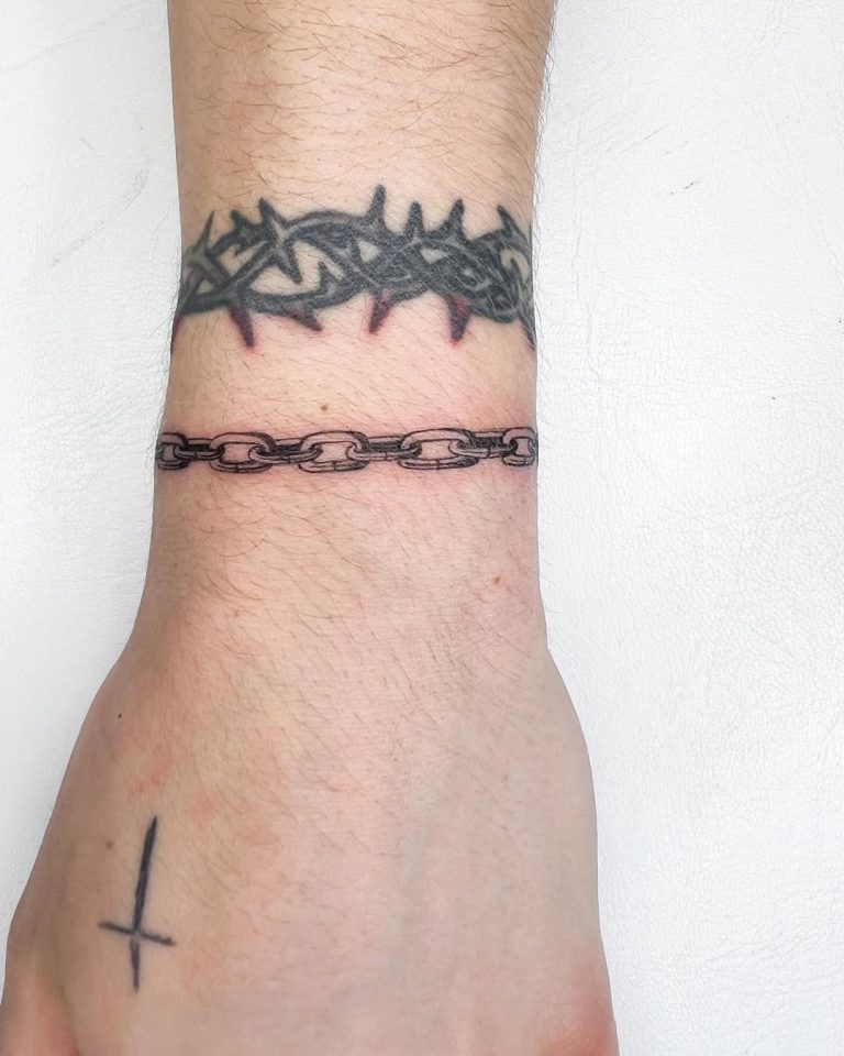 Chain Tattoo Ideas: Bold Stencil Designs, Heart Chains, Breaking Links ...