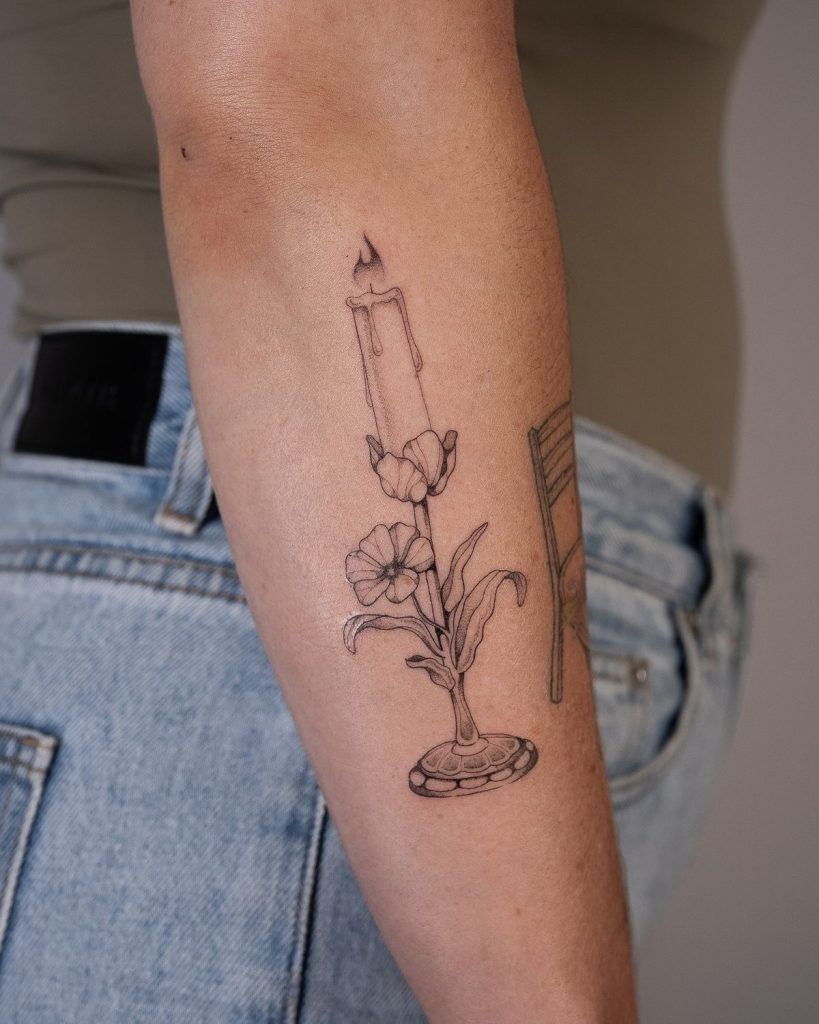 Candle Tattoo Ideas – Traditional, Realistic, Gothic, Fine Line & Black ...