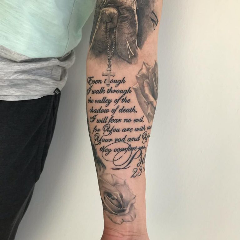 Script Tattoo Ideas: Fine Line Cursive, Chicano Gothic Lettering & Best ...